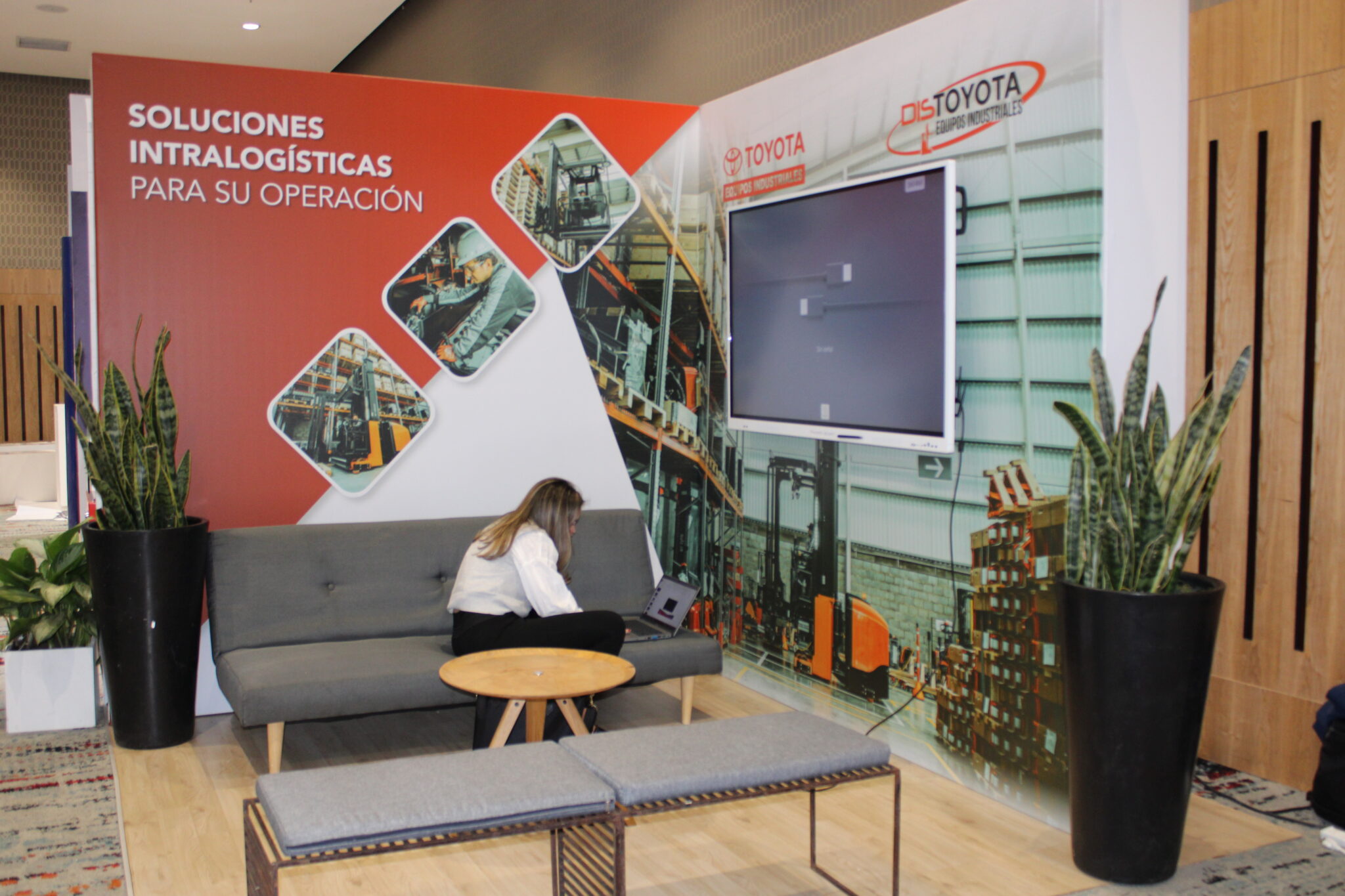 Exhibición - EXLOG - Exhibición y Cumbre Logística 2023